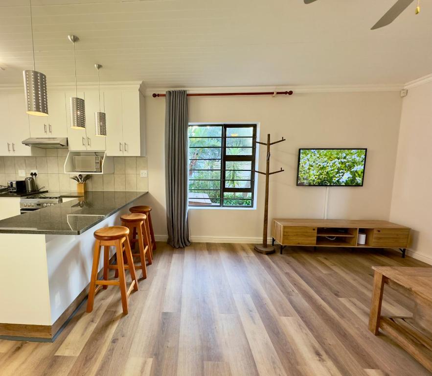 38 The Prongs, Plettenberg Bay (updated prices 2026)