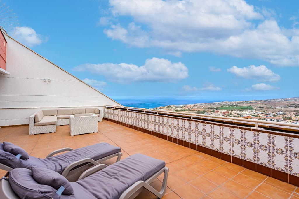 The Sunset - 2 bedroom apartment Costa Adeje, Adeje (updated prices 2026)