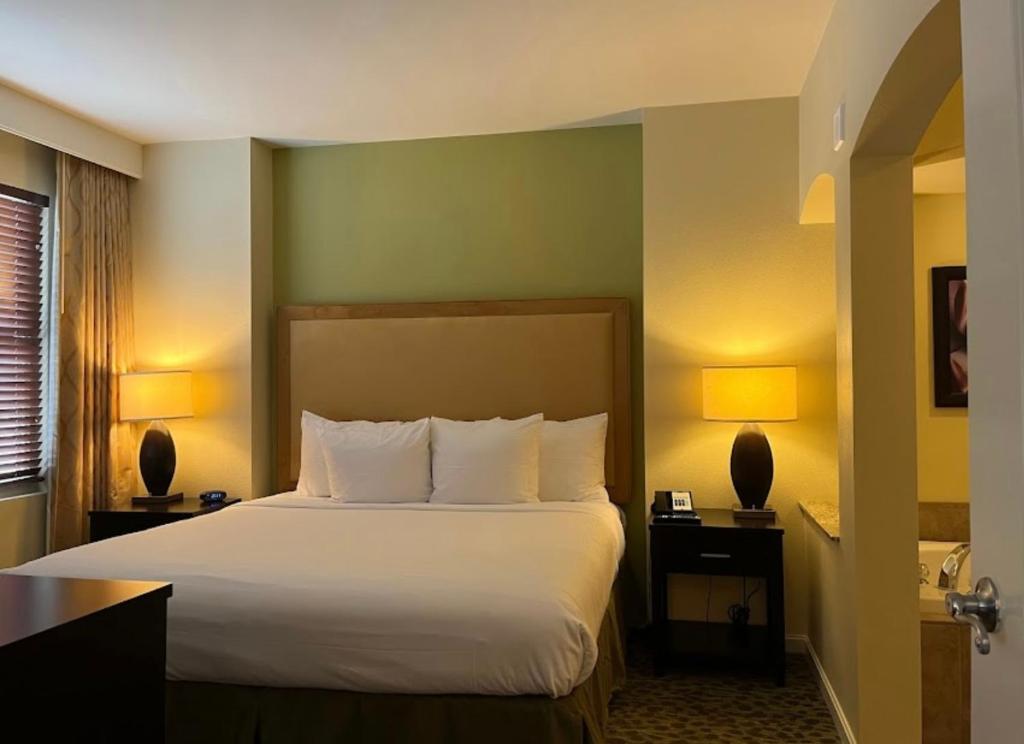 Cozy 1 Bedroom Get away at Grandview Resort, Las Vegas (updated prices ...