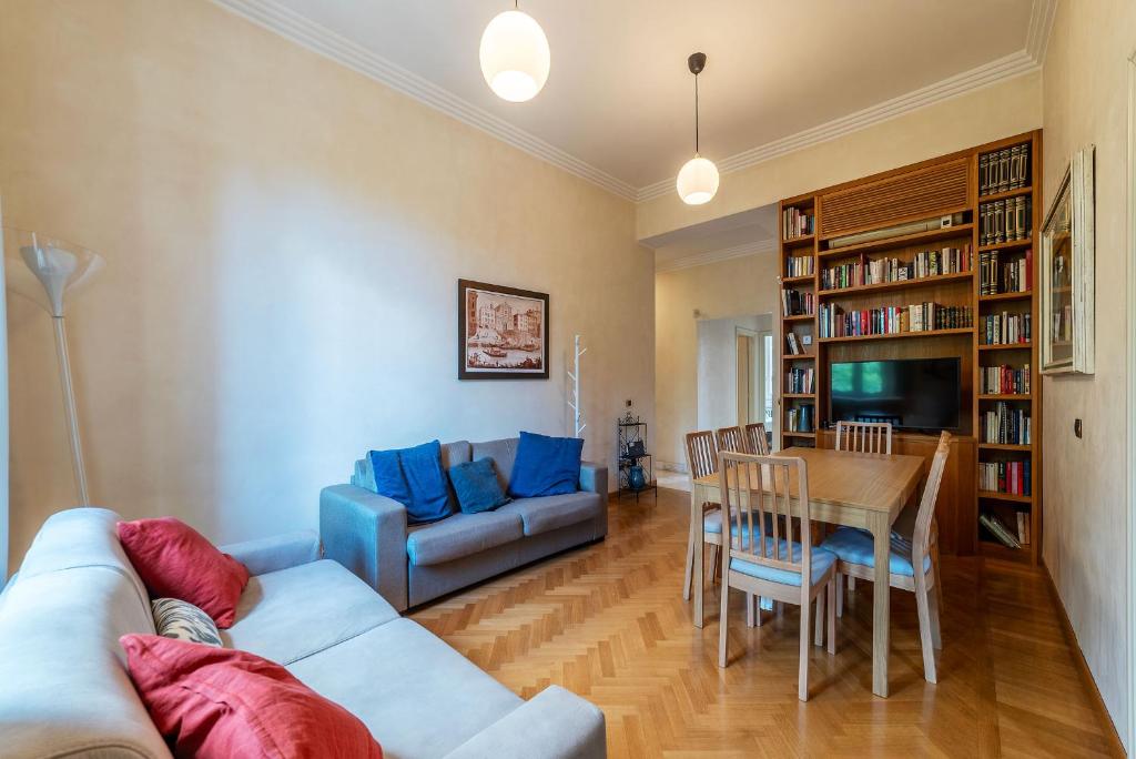 JOIVY Window on the Tevere, Rome (updated prices 2026)