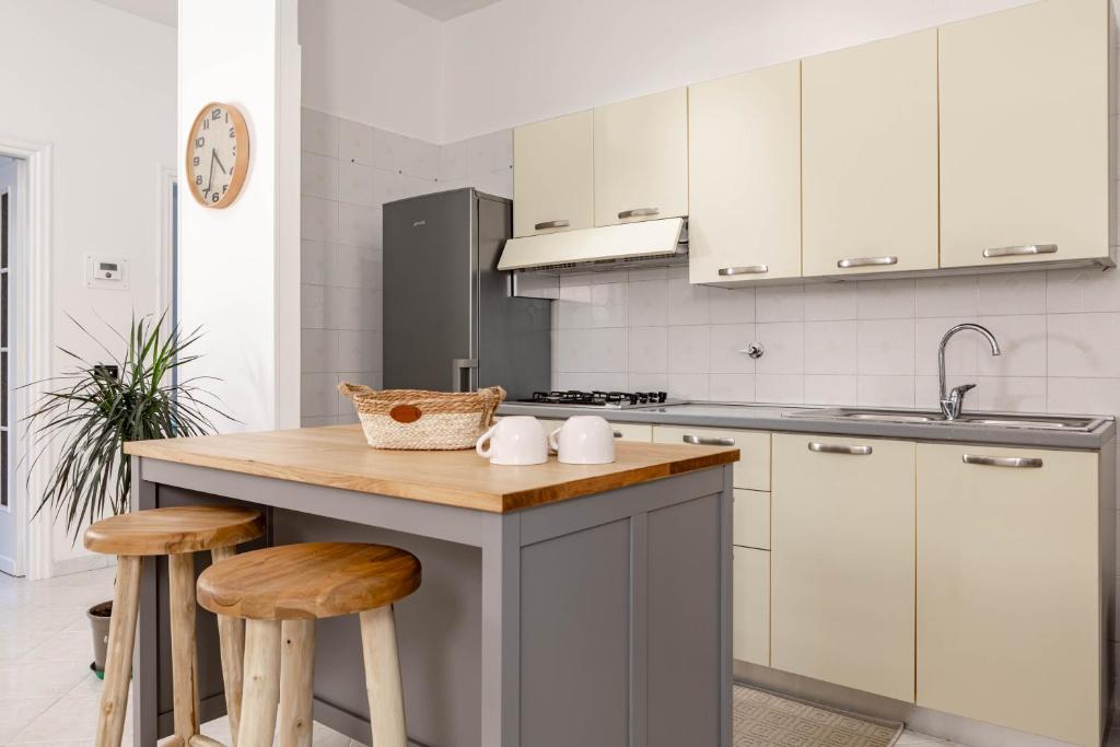 H11 CASA BENJAMIN Mare-Sanremo, Sanremo (prezzi aggiornati per il 2026)