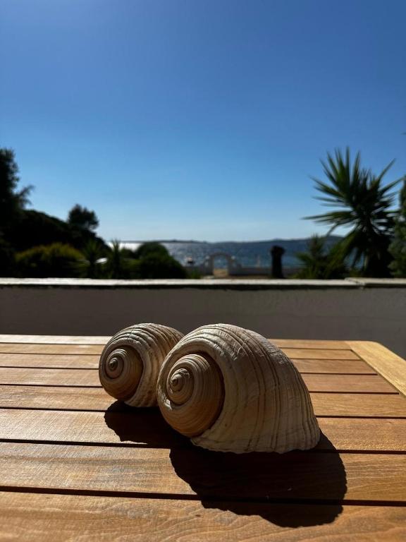 Greek White House, Toroni (updated prices 2025)