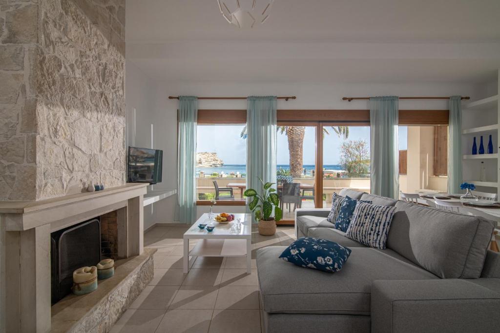 Diamanti Residence Beachfront Blue apt-Ligaria, Lygaria (updated prices ...