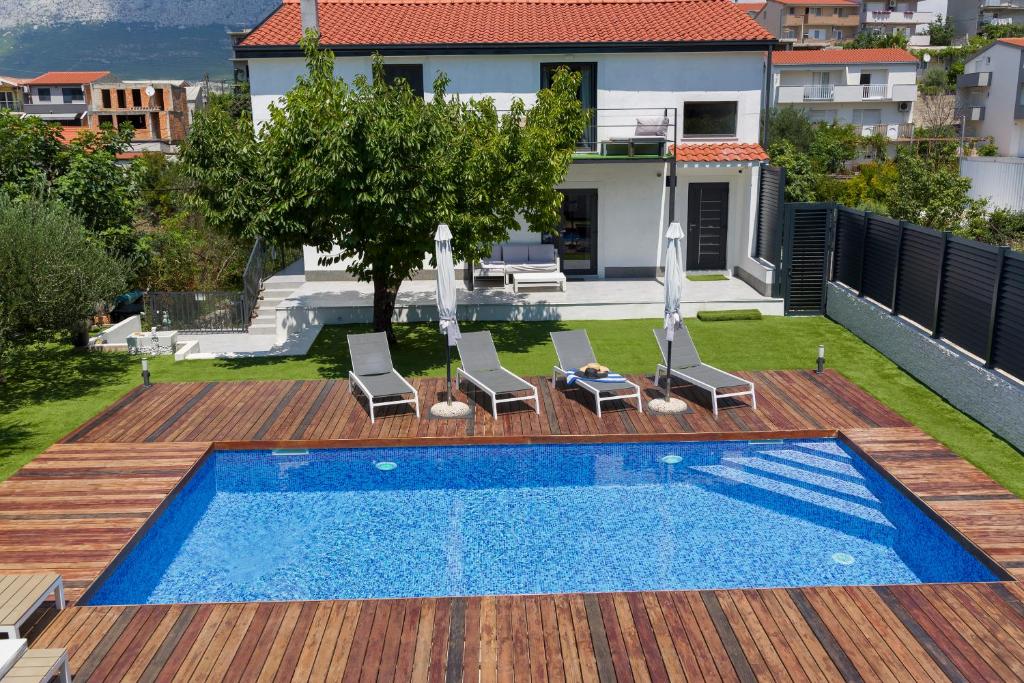 Apartment Joy heated pool, Split (updated prices 2026)