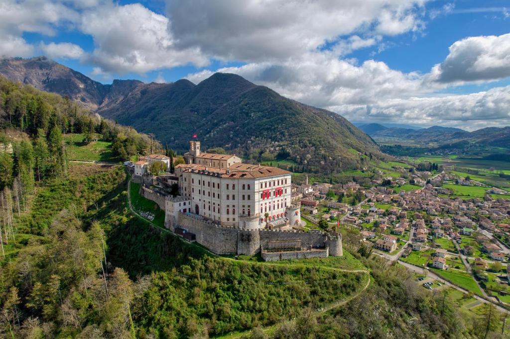 Castle Brando Vittorio Veneto Italy Map CastelBrando Conegliano