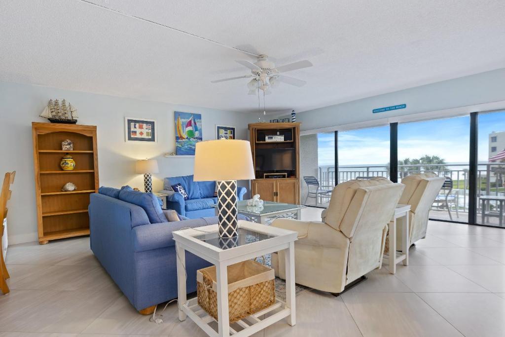 Errol-by-the-Sea 320 - Breathtaking ocean and pool views, Edgewater ...