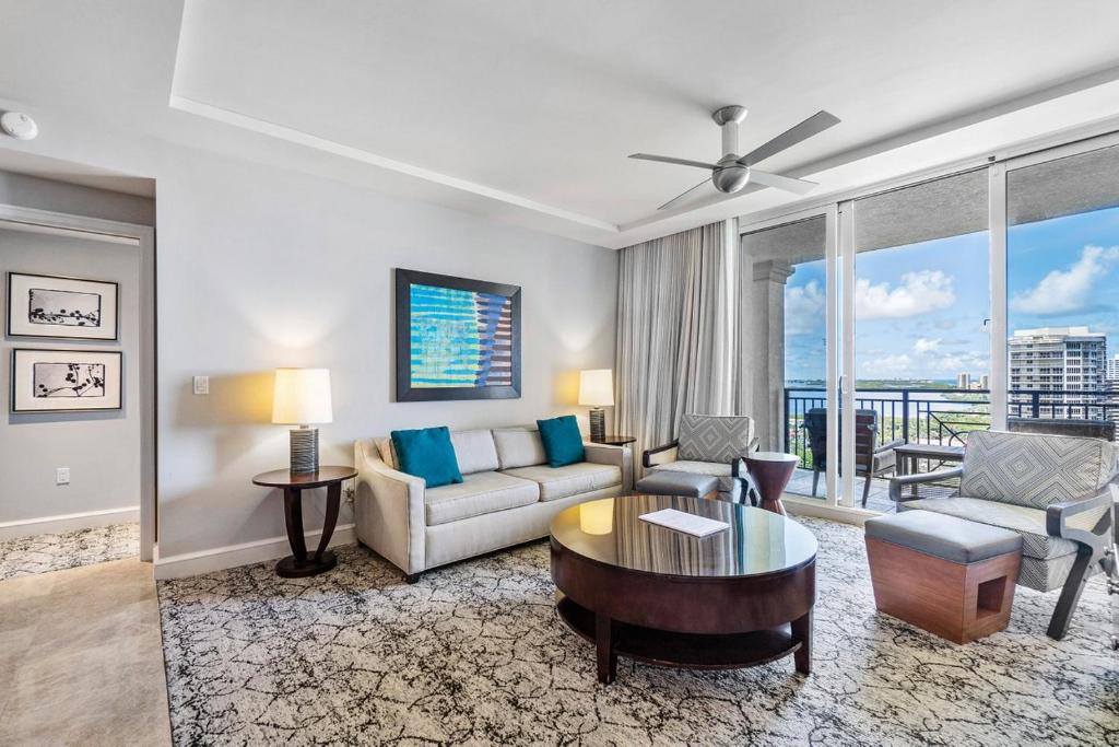 Palm Beach Singer Island Resort & Spa Luxury Suites, Riviera Beach ...