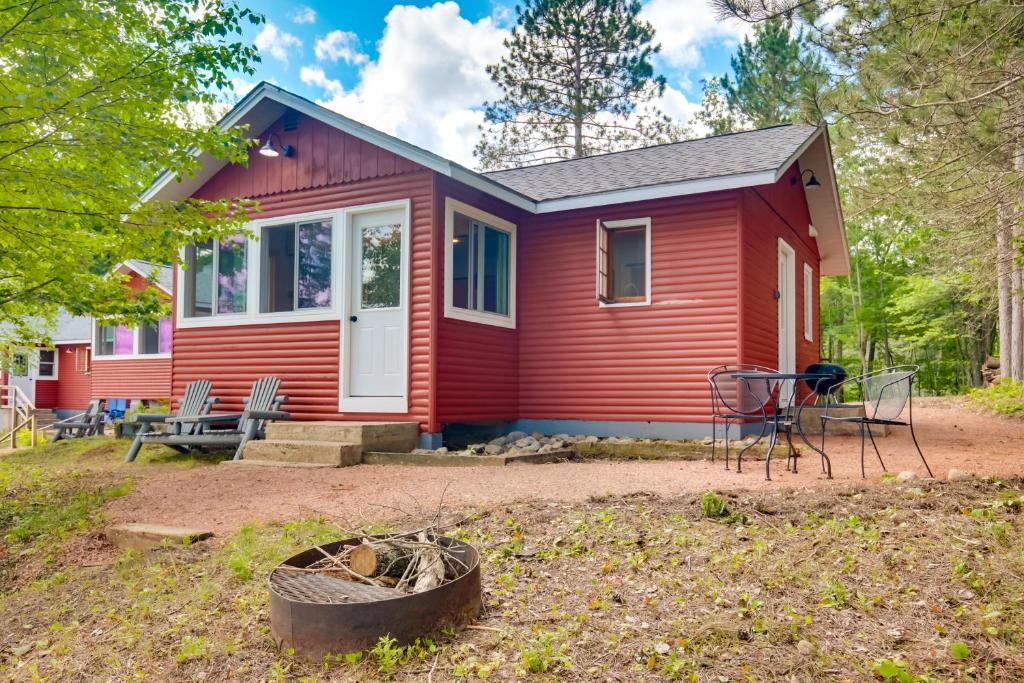 Bearskin Lake Cabin Fish, Boat and Relax!, Harshaw (updated prices 2026)