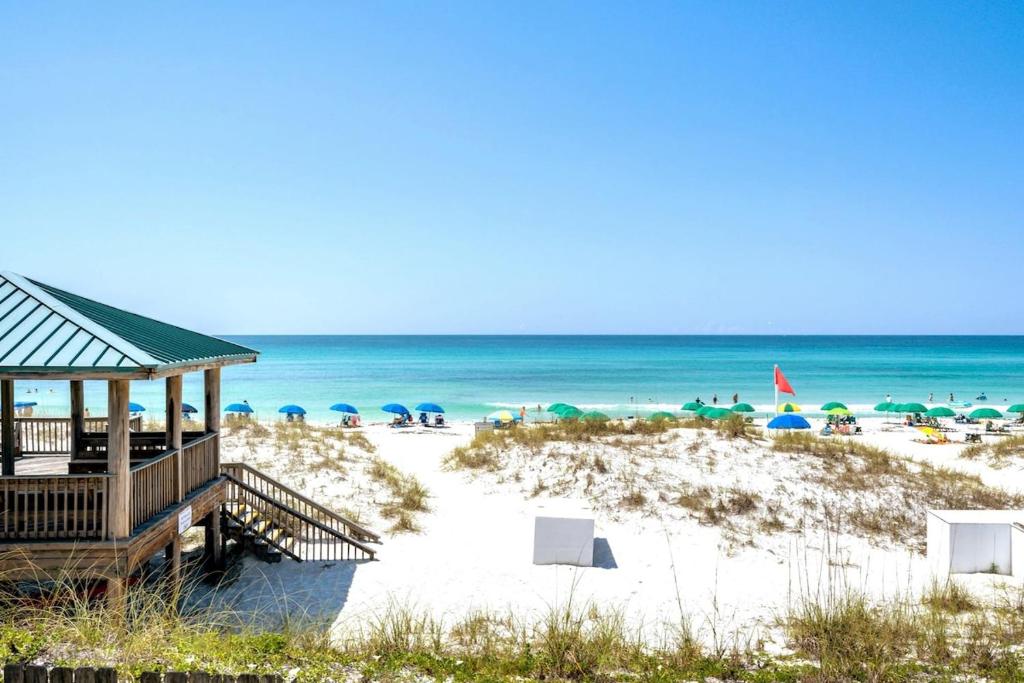 Shelly Sands HeatedPool & HotTub Private Beach, Destin (updated prices ...