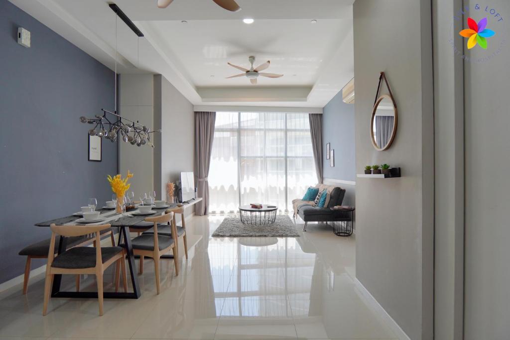 Azure Residences by Lilyandloft Paradigm Mall, Petaling Jaya (updated prices 2025)