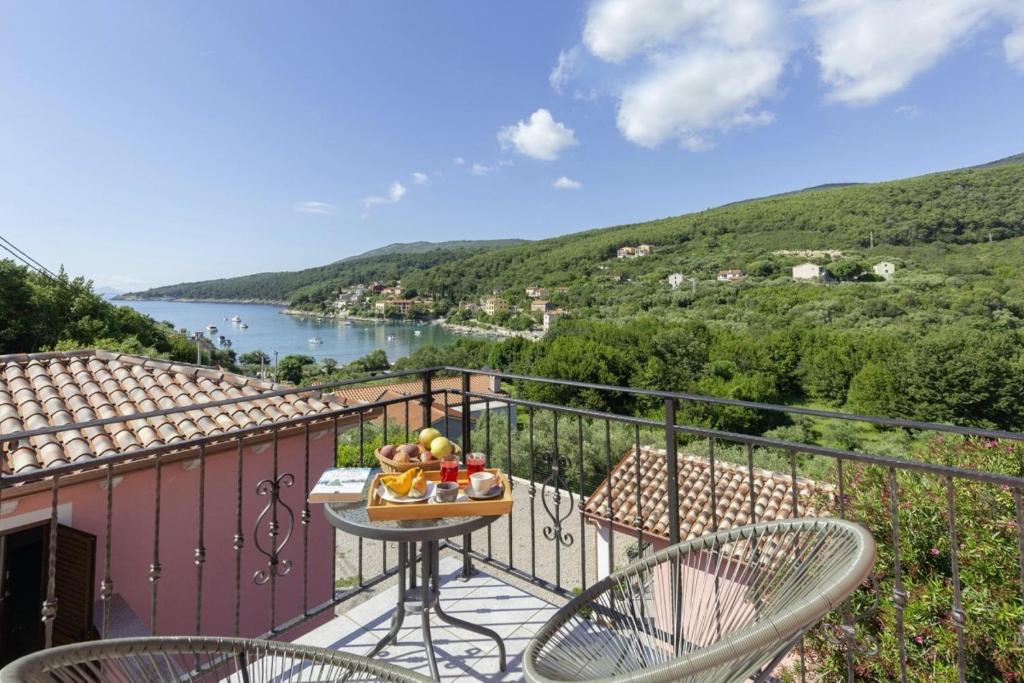 Villa Oliva Vilea in Sveta Marina - Haus für 8 Personen, Labin (updated ...