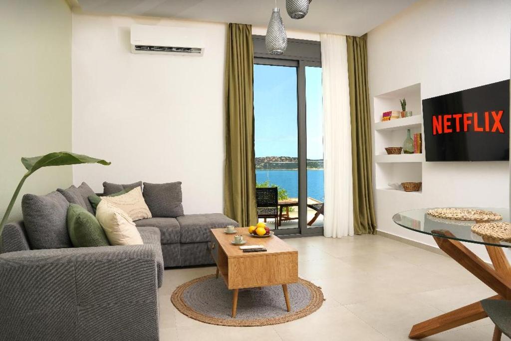 Sea view Uno apartment 1, Agios Nikolaos (updated prices 2026)