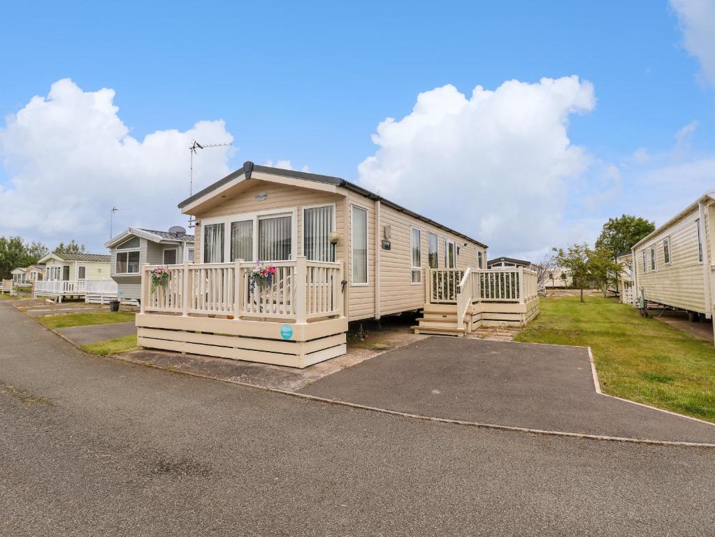 Willows 21, Rhyl (updated prices 2026)