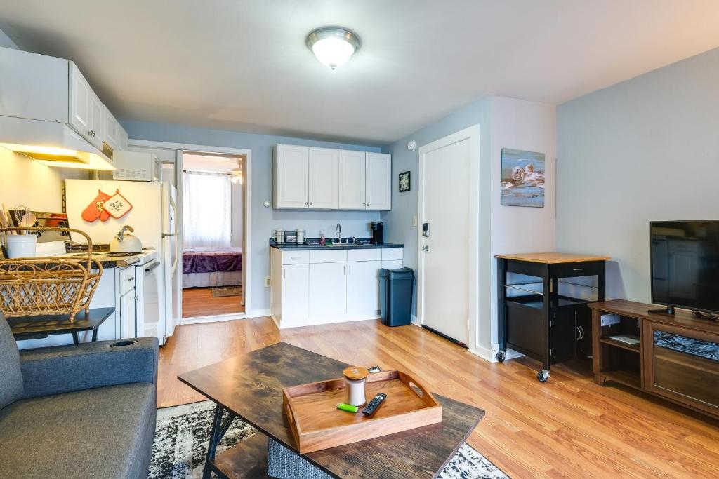 Downtown Hallowell Retreat with Water Views!, Hallowell (updated prices ...