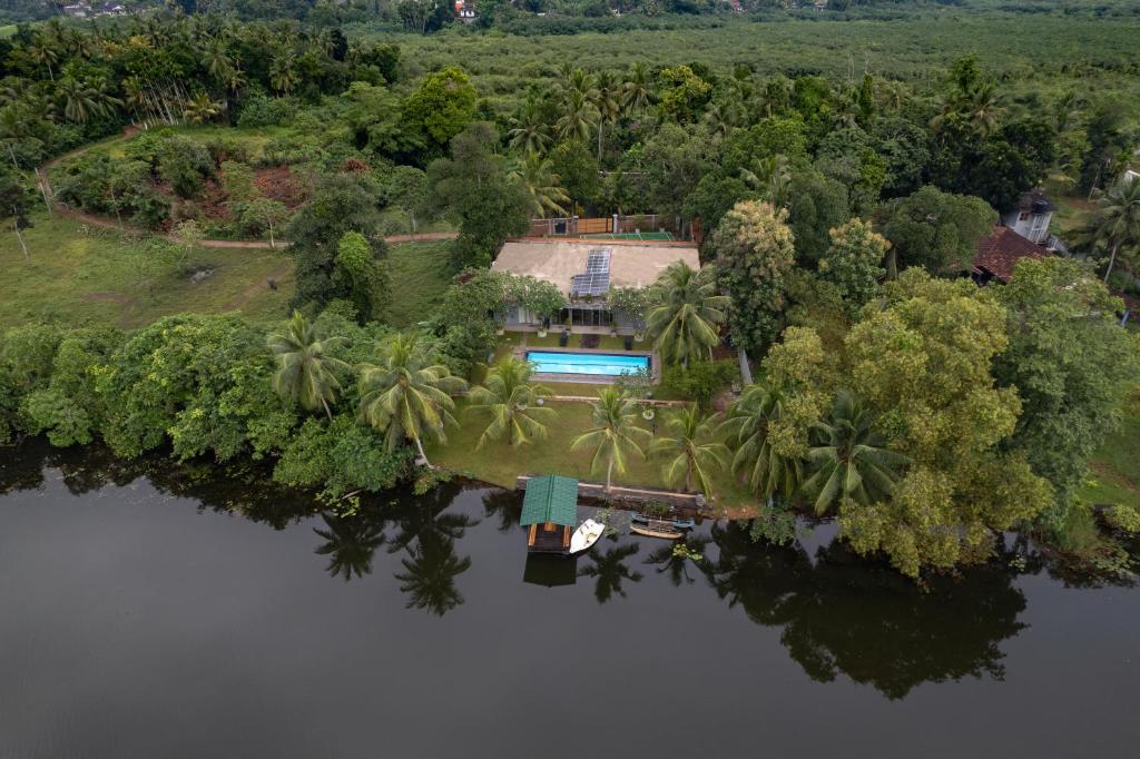 Lake Hideaway, Panadura (updated prices 2026)