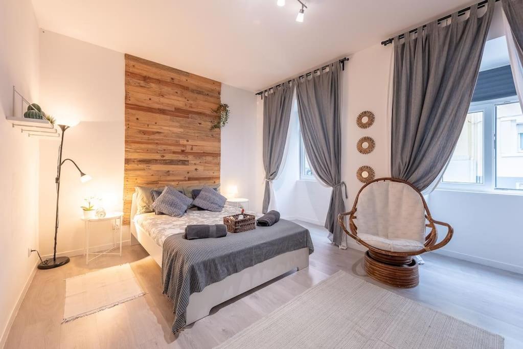Modern Rustic Apartment in Graça, Lisbon (updated prices 2025)
