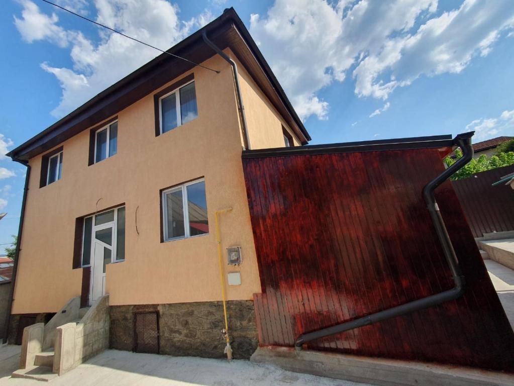 GMV House, Călimăneşti (updated prices 2025)