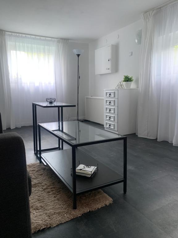 Dom z sadem, Pisarzowice (updated prices 2025)