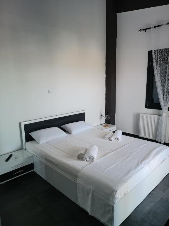 Deza vu, Neos Marmaras (updated prices 2026)