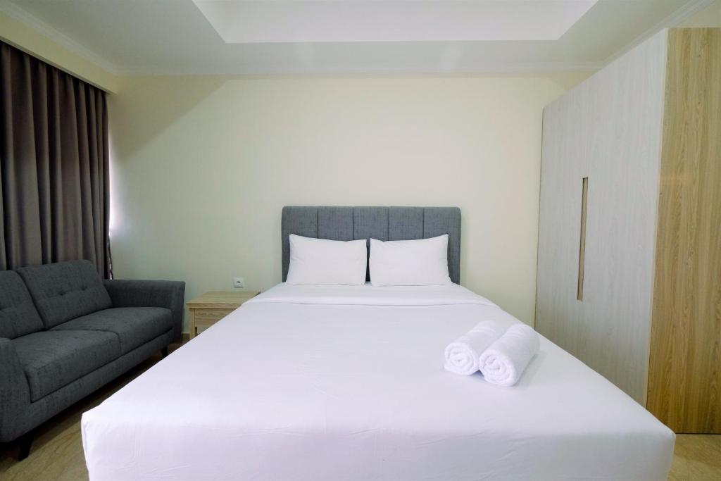 Simply Modern Studio Menteng Park Apartment By Travelio, Jakarta ...