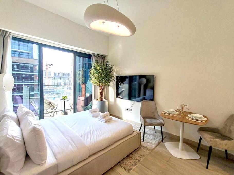 Unique Studio by Skylight at Azizi Riviera 42, Dubai (bijgewerkte ...