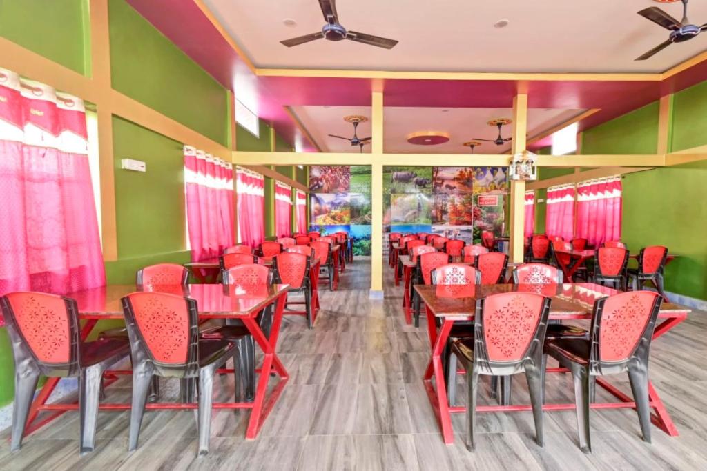 OYO Flagship Welcome Resort & Family Restaurant, Barpeta ...