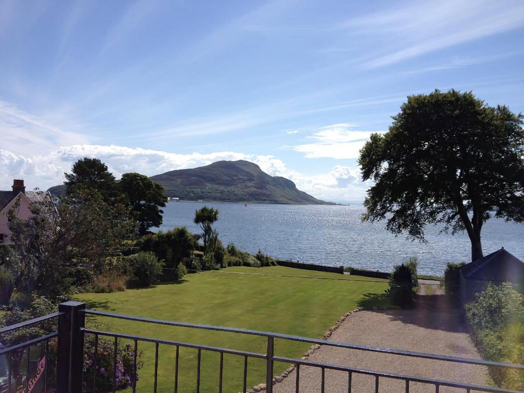 Seaview Cottage, Lamlash (updated prices 2025)