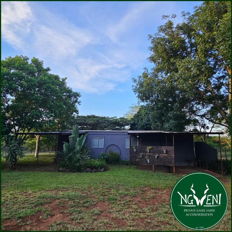 Wellust Bush Cottage at Ngweni Private Game Farm, Hluhluwe (preços ...