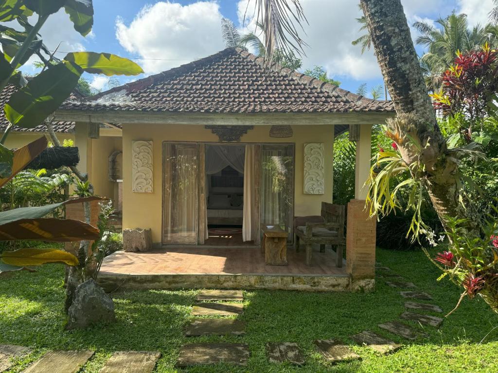 Dewa Jati Cottages, Gianyar (updated prices 2025)