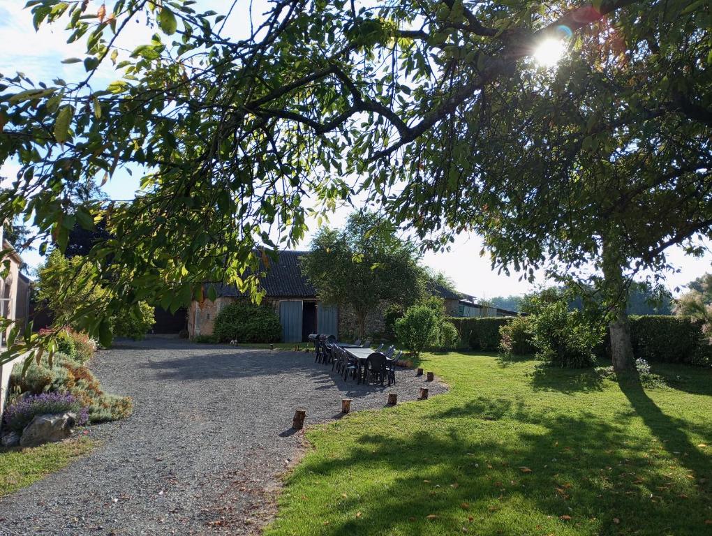 Gîte du Coudray, Neuillé-Pont-Pierre (updated prices 2025)