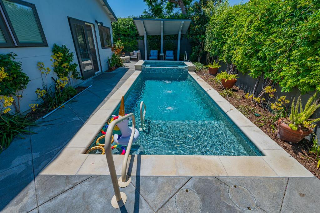 Amazing days Spa Pool Villa near Disney & Beaches, Placentia (updated ...
