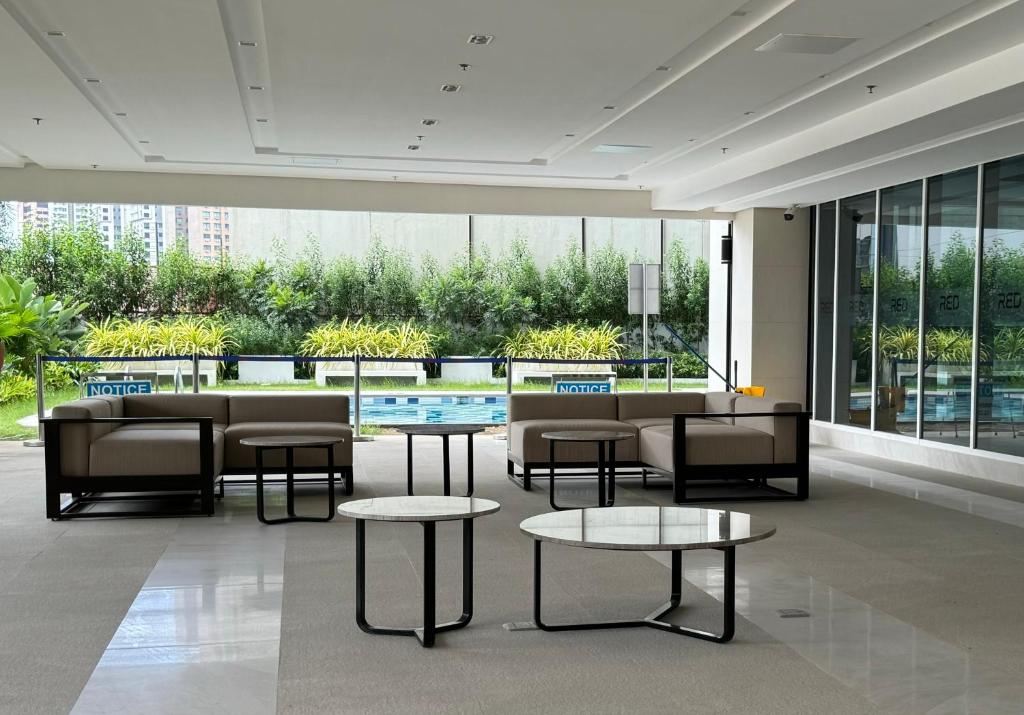 The GoodVibes Condotel Red Residences Makati, Manila (updated prices 2025)