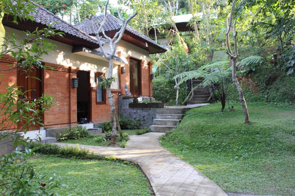 Arnata Guest House & Pasraman Yoga Lokanata, Bangli (updated prices 2026)