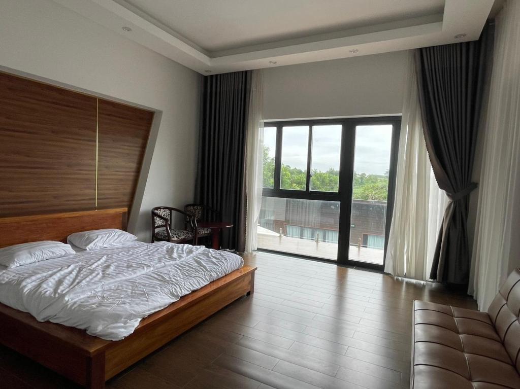 Nhà Bên Đồi - The Hill House, La Sơn (precios actualizados 2026)