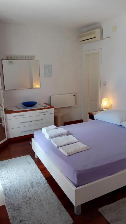 A1 Studio, Bol (updated prices 2025)