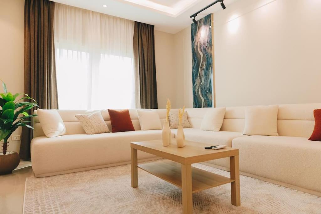 Signature Stays Luxurious Modern Apt, Cairo (updated prices 2025)