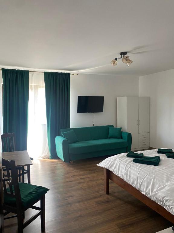 La Luca, Maliuc (updated prices 2025)