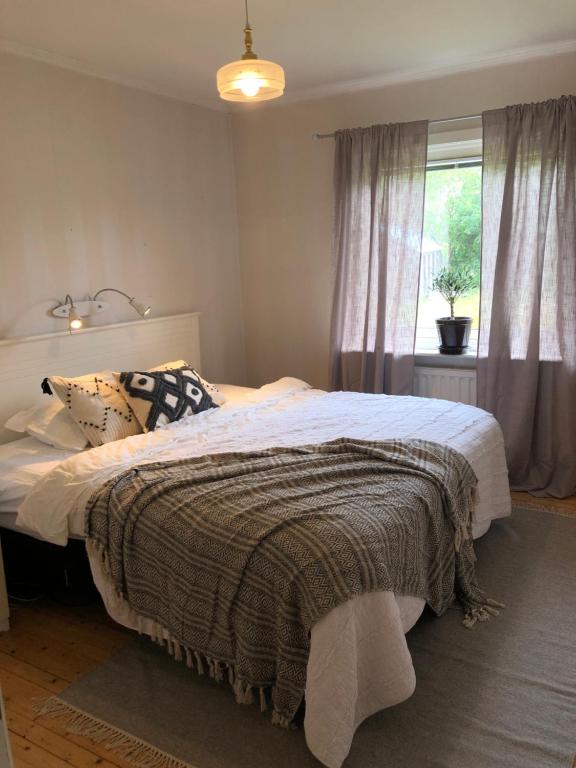 Lovely house near lake and Isaberg Mountain Resort, Nissafors ...