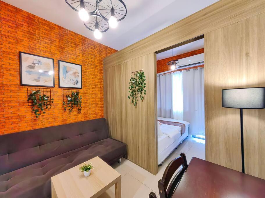 1BR Unit Condotel w Balcony FAME Residences -FM04, Manila (updated ...