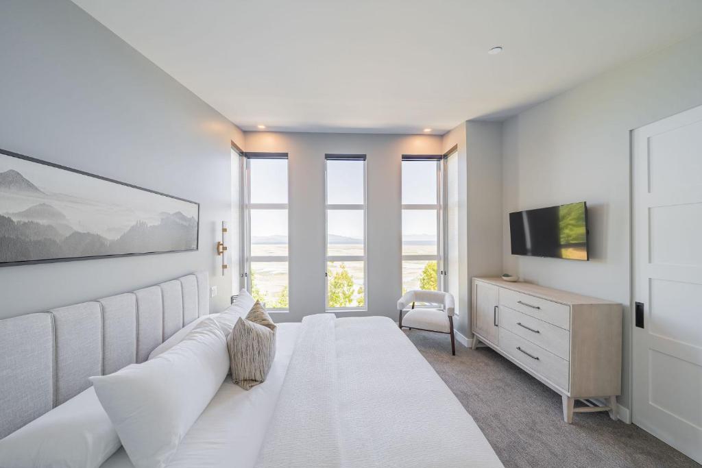 Sunrise Ridge Waterfront Resort, Parksville (updated prices 2025)