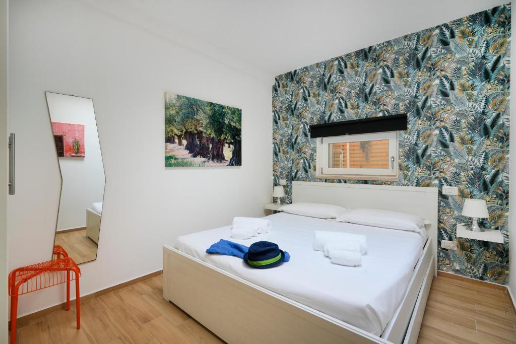 Color House, Bari (updated prices 2025)