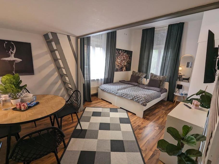 Gemütliches Apartment am Rhein 2, Koblenz (updated prices 2025)