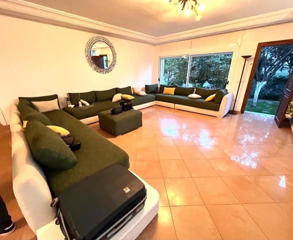 Luxueuse villa de 1100m à 500m de la plage, Tangier (updated prices 2026)