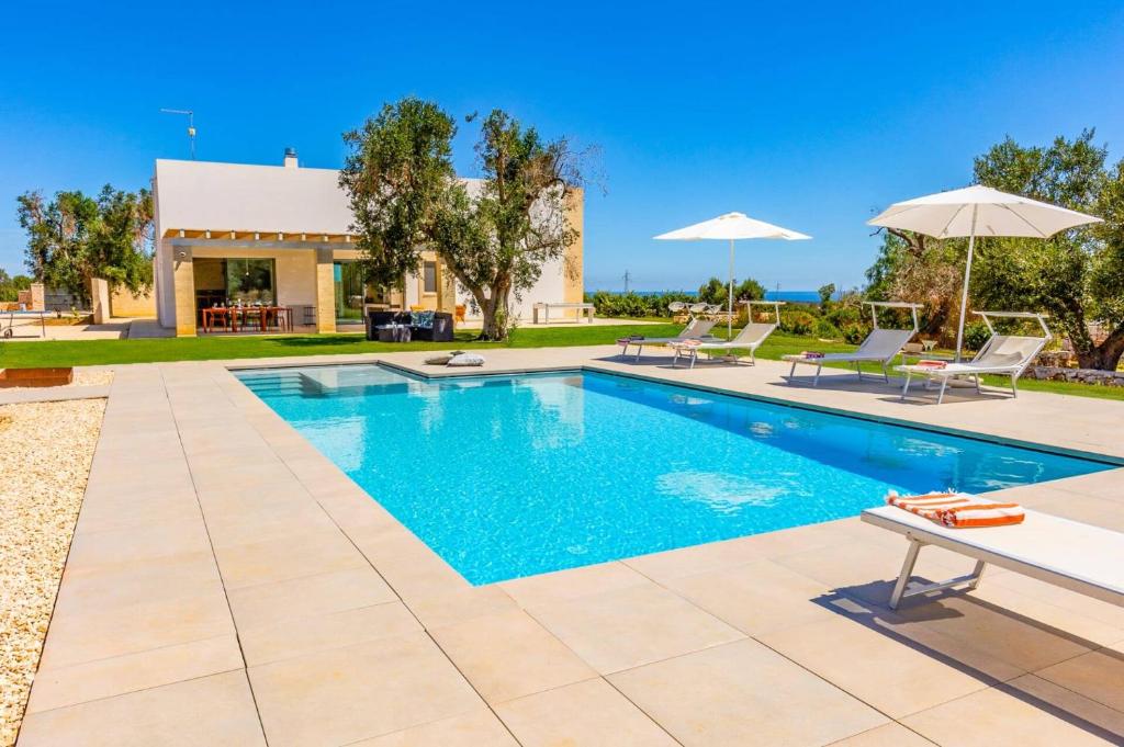 Villa La Scaledda by Villa Plus, Carovigno (precios actualizados 2025)