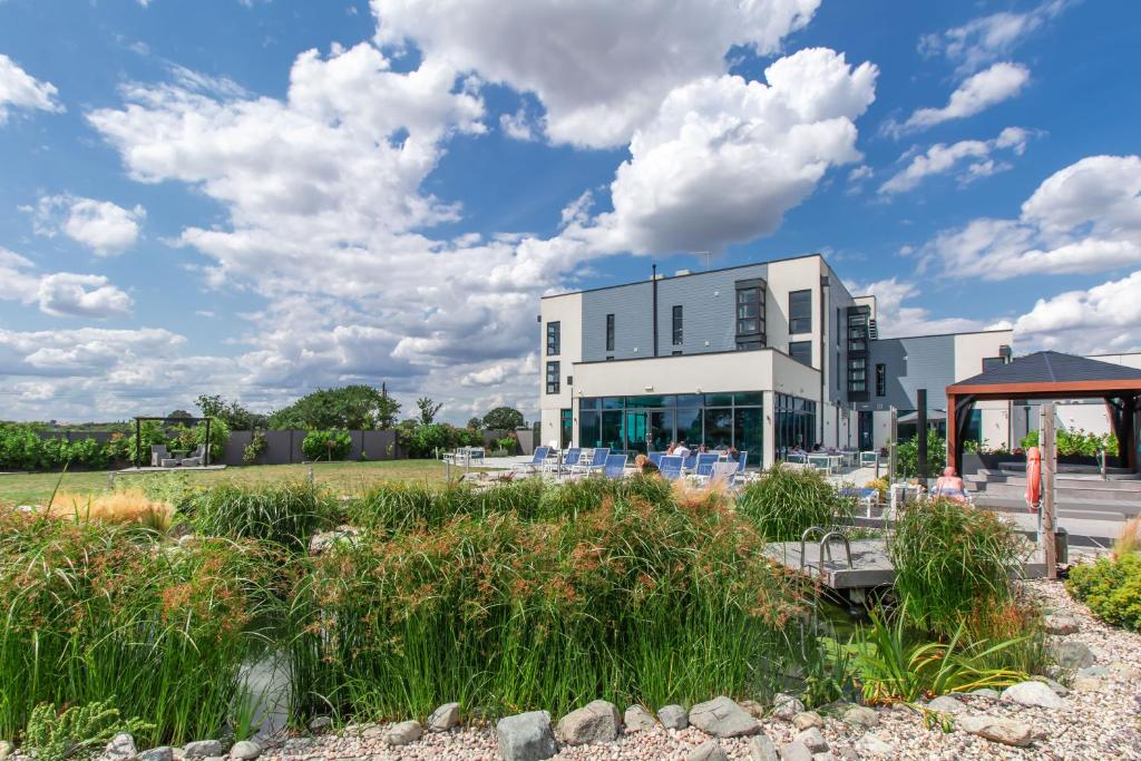 Glass House Retreat, Puddle Dock (updated prices 2026)