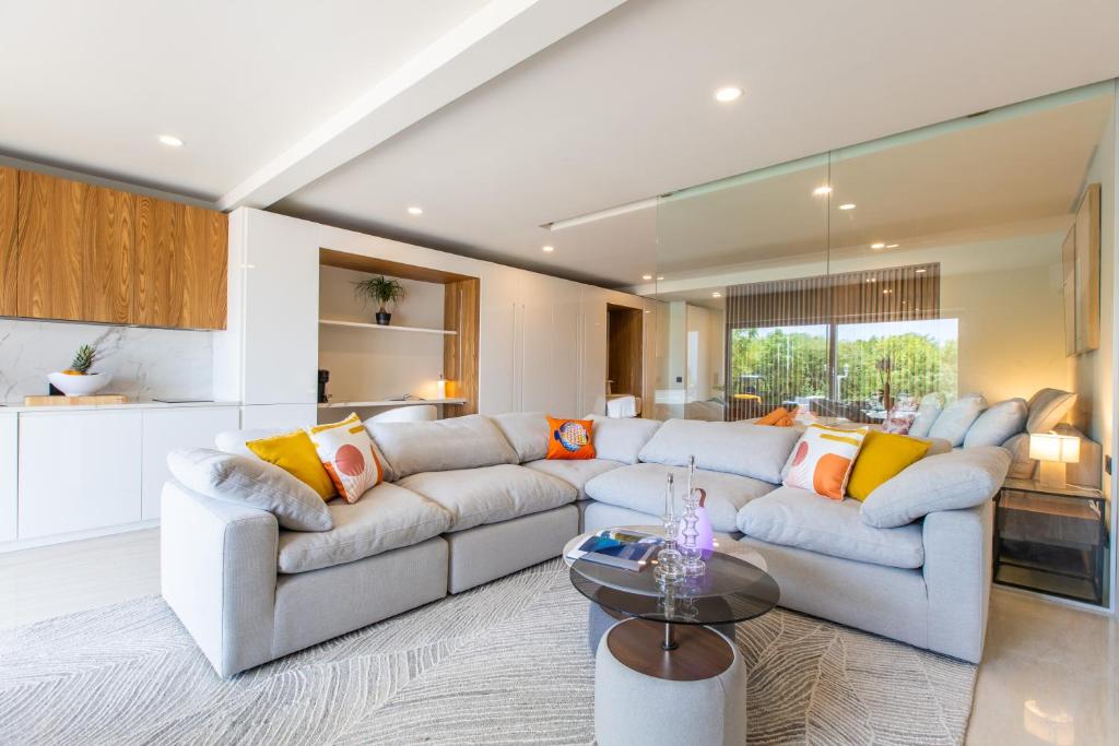 Aura Anse Marcel, Anse Marcel (updated prices 2025)