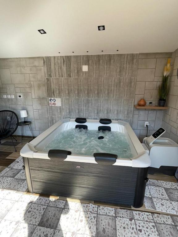 Aphrodite Hills Apartments-Stara Planina, Crni Vrh (updated prices 2025)