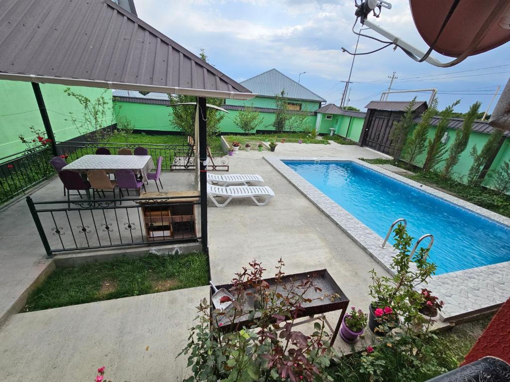 Red villa RVN, Gabala (updated prices 2025)