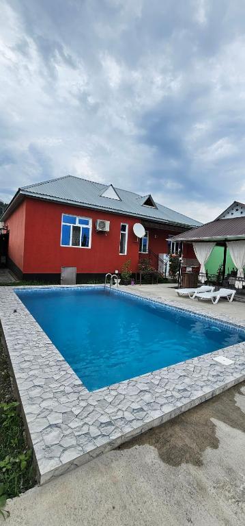 Red villa RVN, Gabala (updated prices 2025)