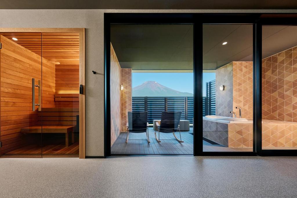 Mt Fuji View and Private Sauna Ryokan Shizuku, Yamanakako (updated ...